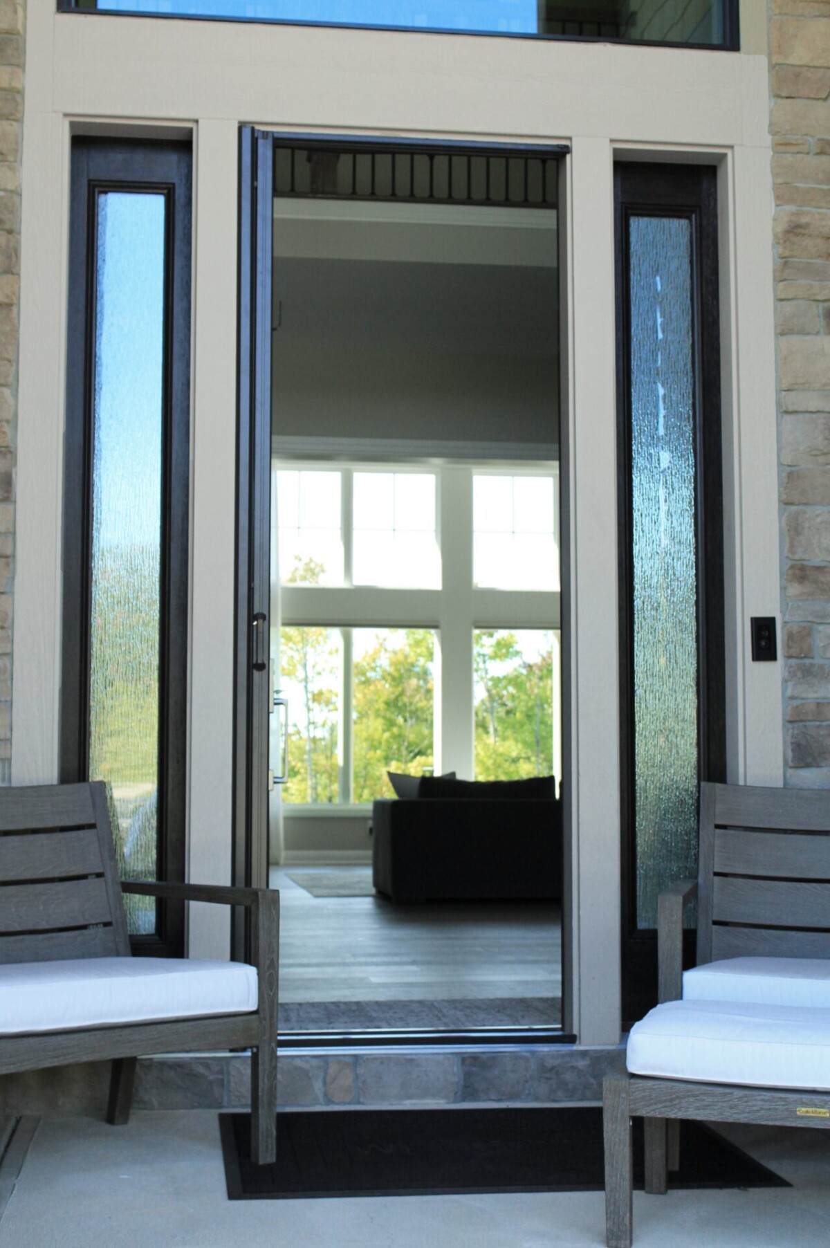 SINGLE - Screening Solutions Ohio