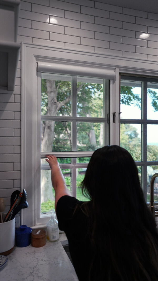 WINDOW - Screening Solutions Ohio